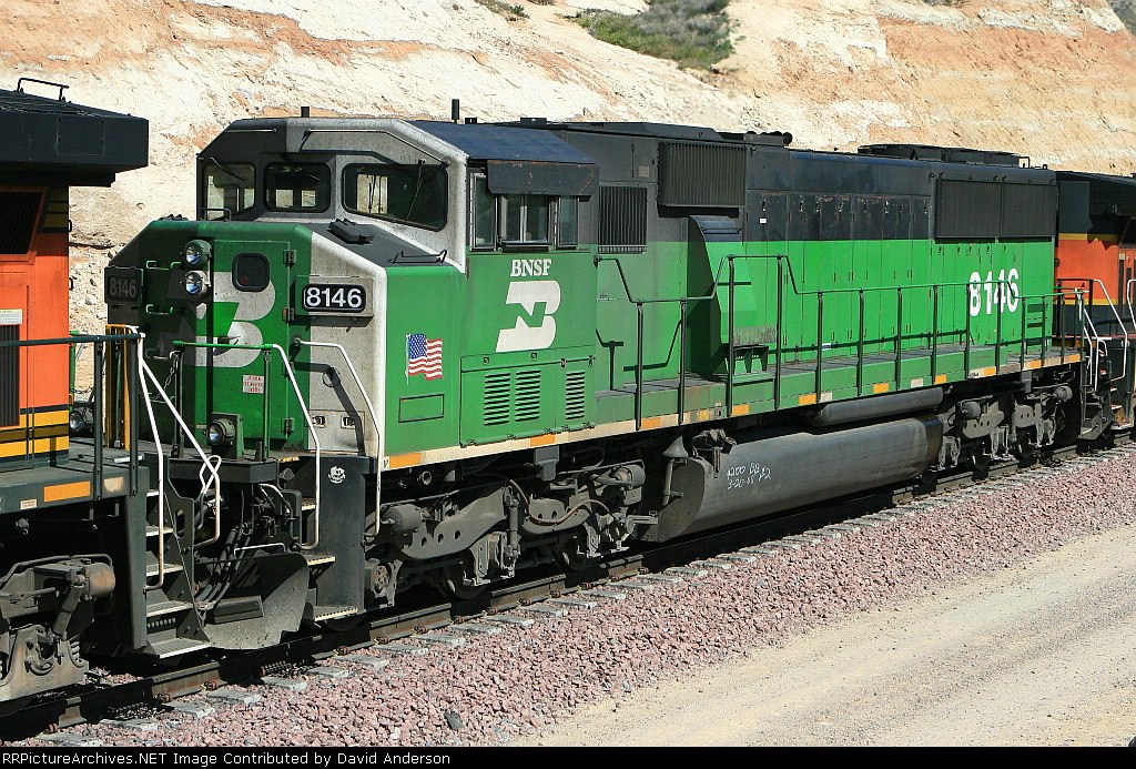 BNSF 8146